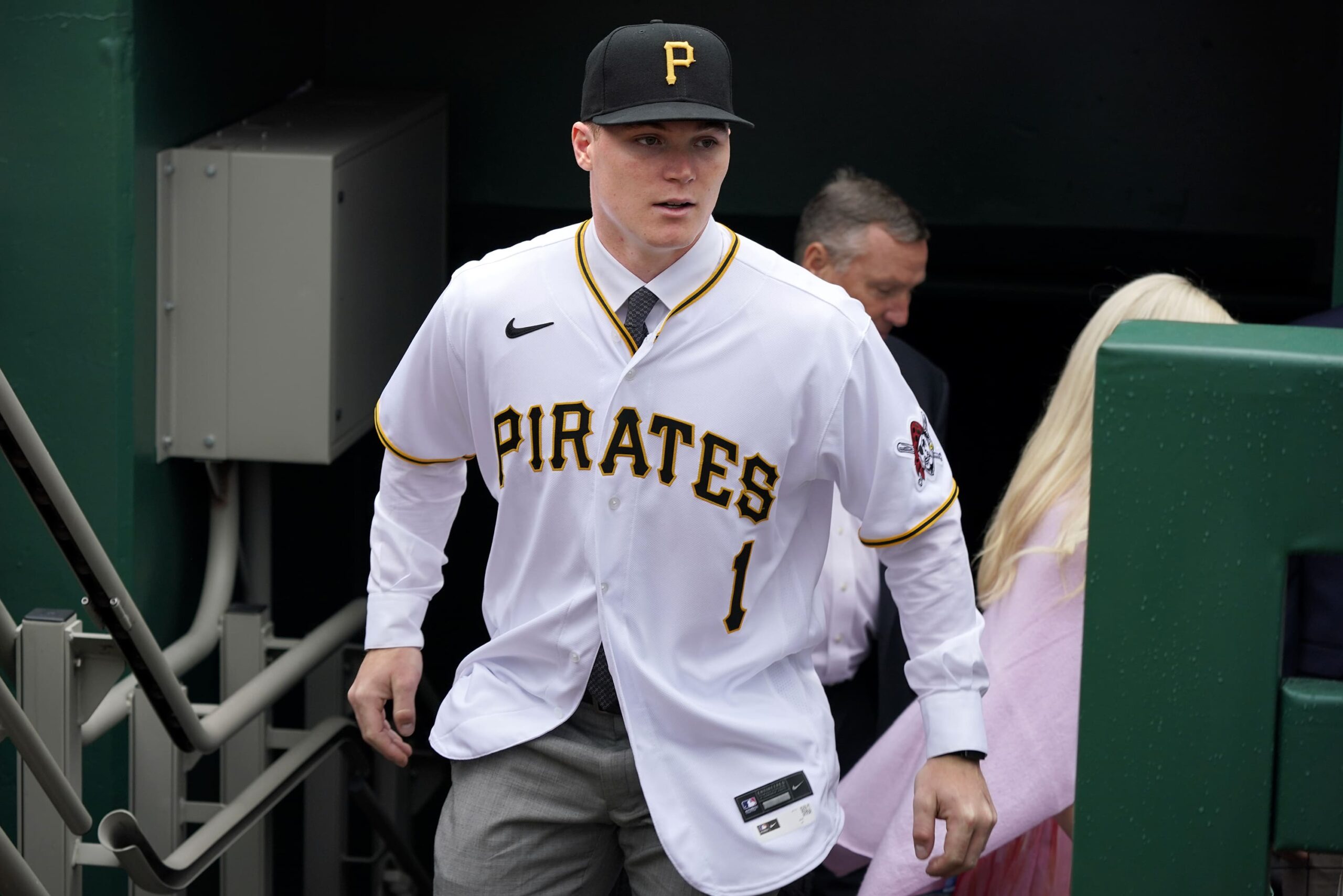 BREAKING: Pirates to Promote '21 First Overall Pick Henry Davis ...