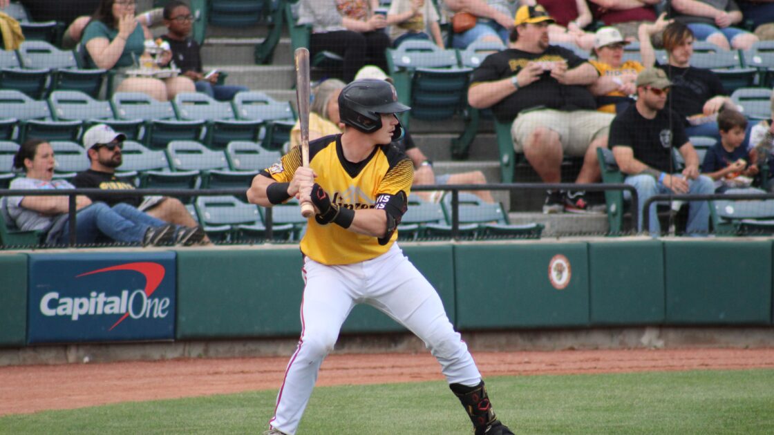 Pirates Officially Select Davis' Contract, DFA Villalobos, Option ...