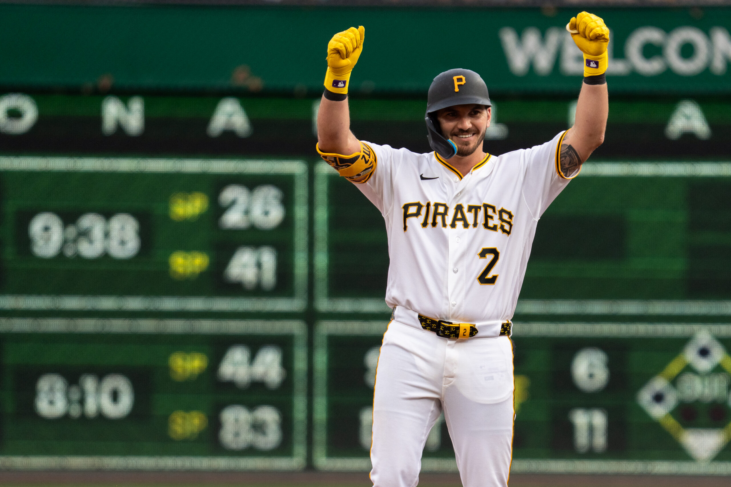 Pirates Use 3 Home Runs, 15 Hits to Fend off Twins | Pittsburgh ...